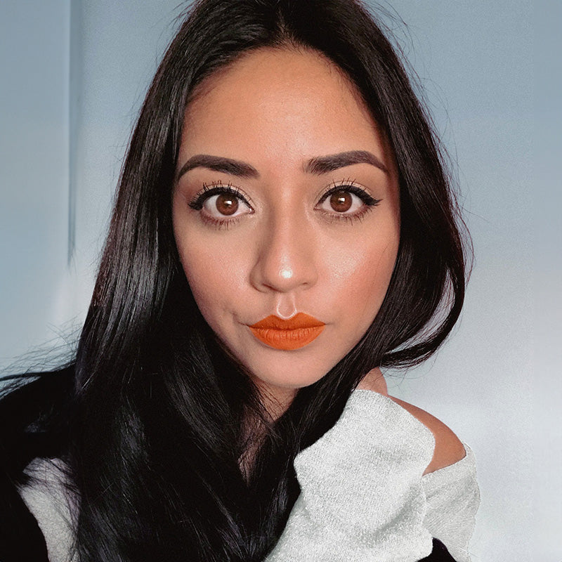 Selina Saldívar – Dapper Notes